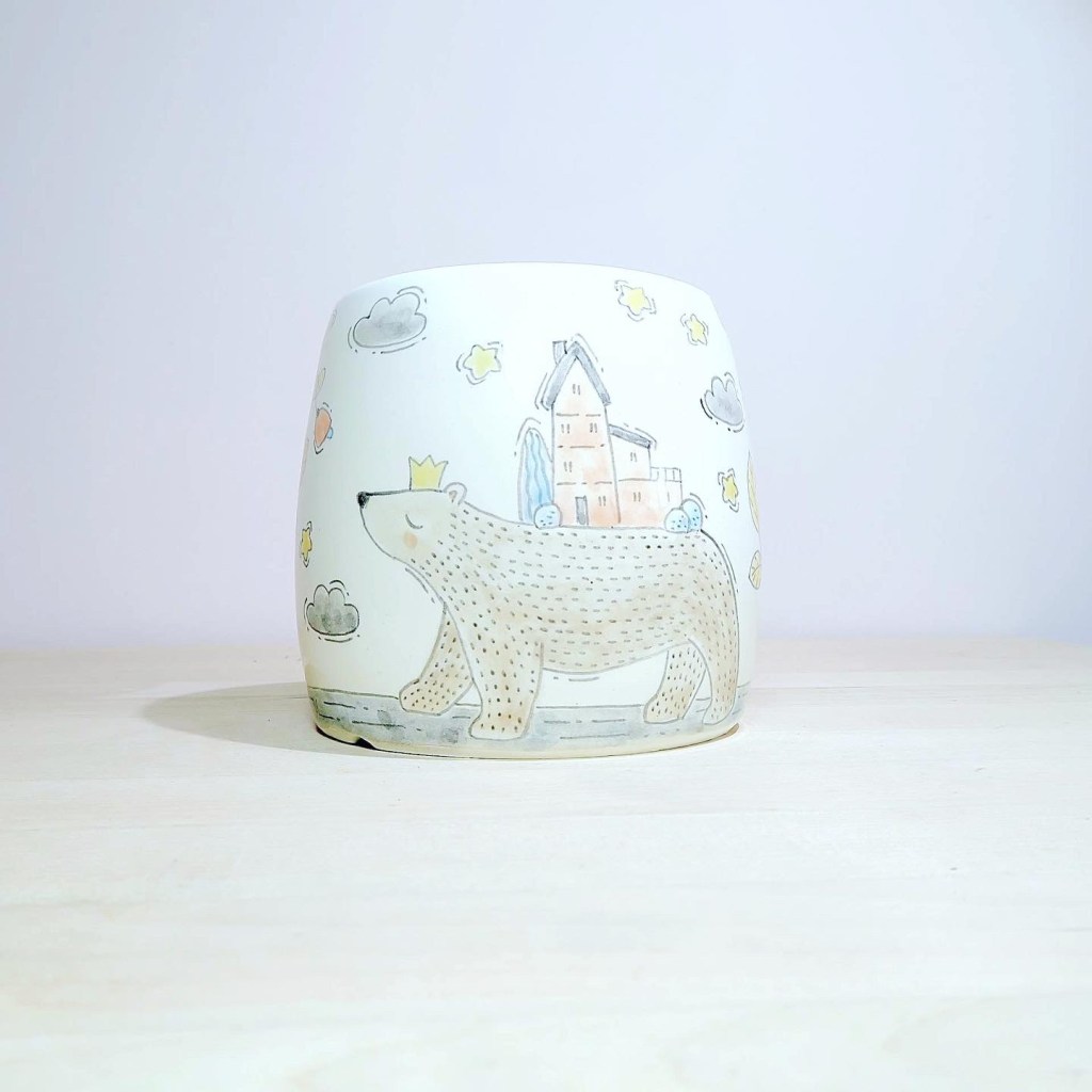 Bear Dream Land Planter - Plant Folks